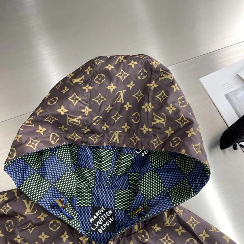 Top match Louis Vuitton Outwear