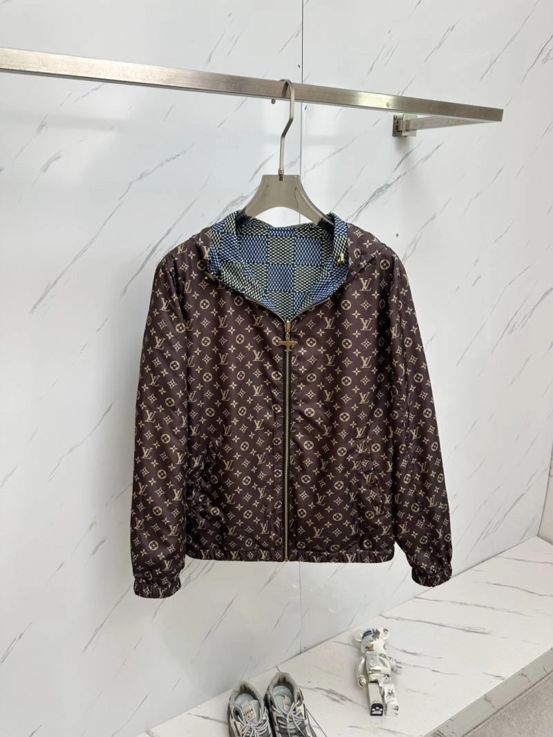 Official Louis Vuitton Outwear