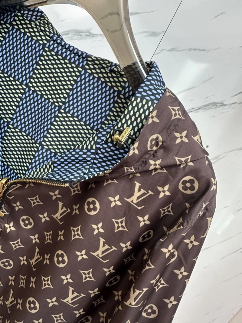 Official Louis Vuitton Outwear