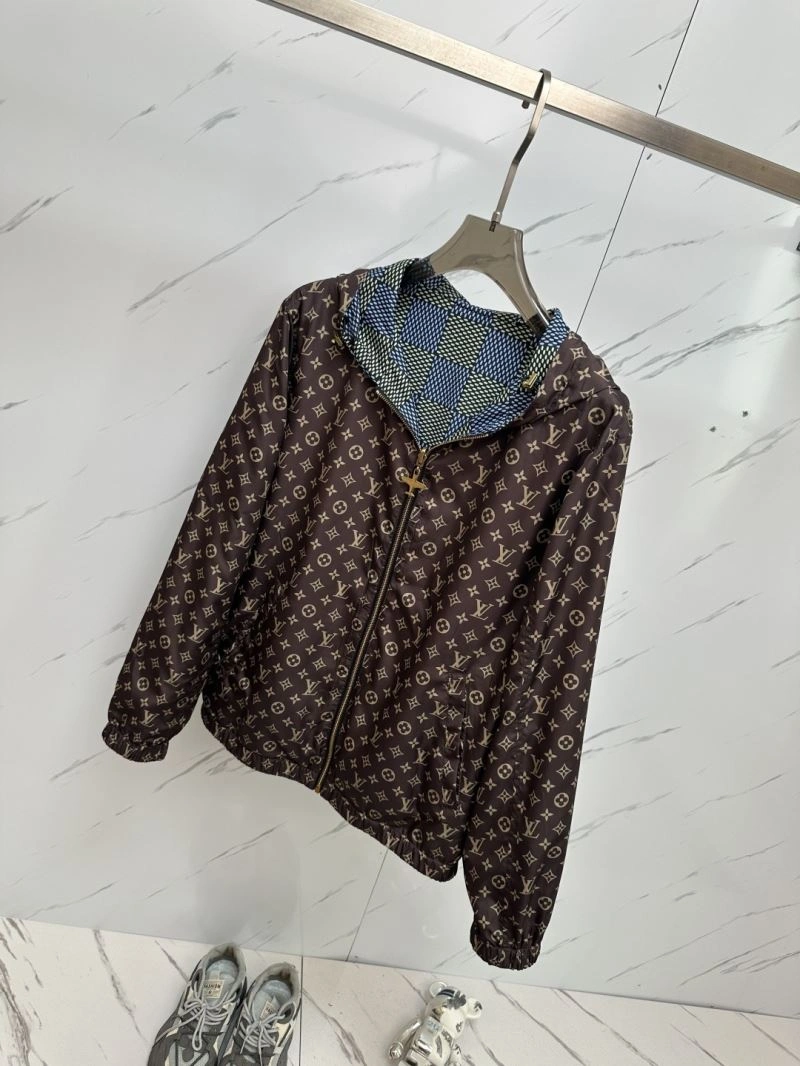 Official Louis Vuitton Outwear