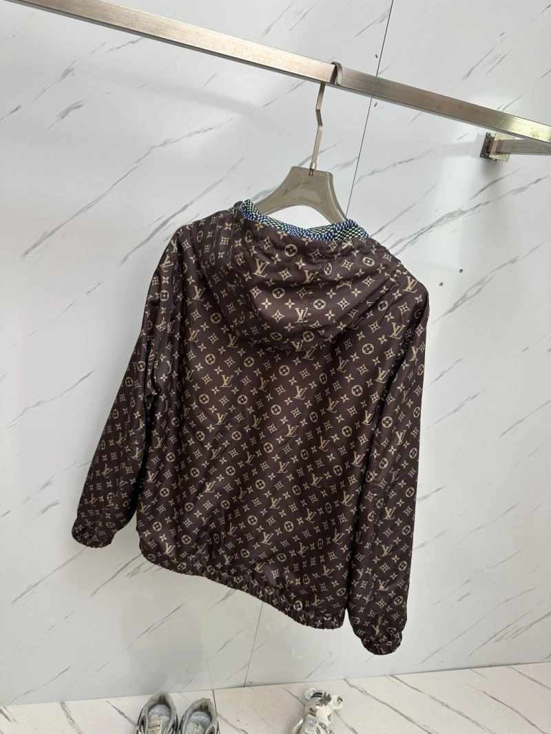 Official Louis Vuitton Outwear