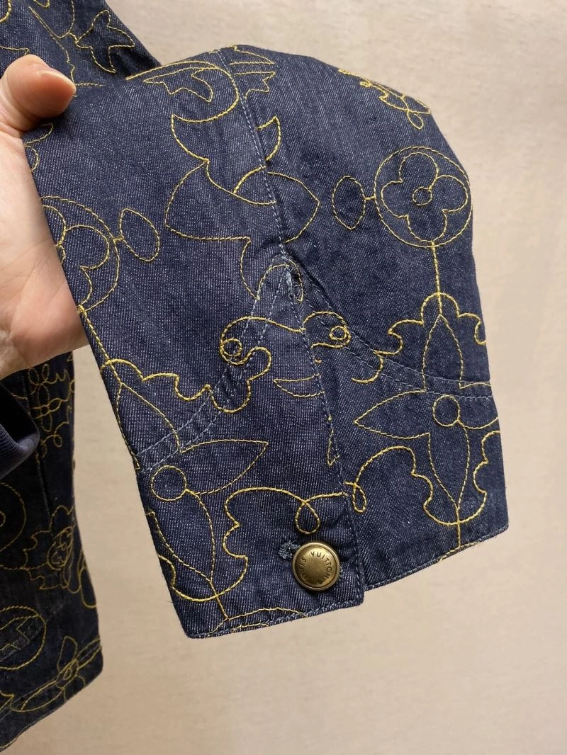 Legit Louis Vuitton Outwear