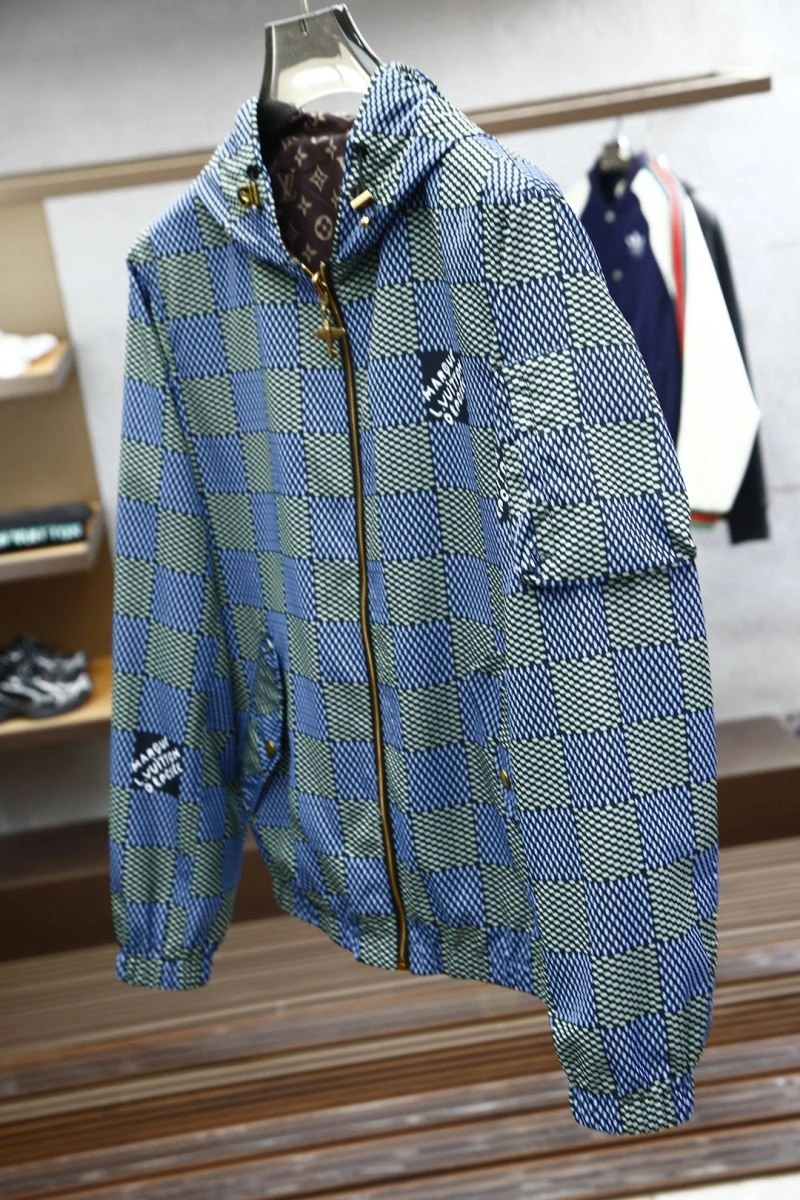 Cut-rate Louis Vuitton Outwear