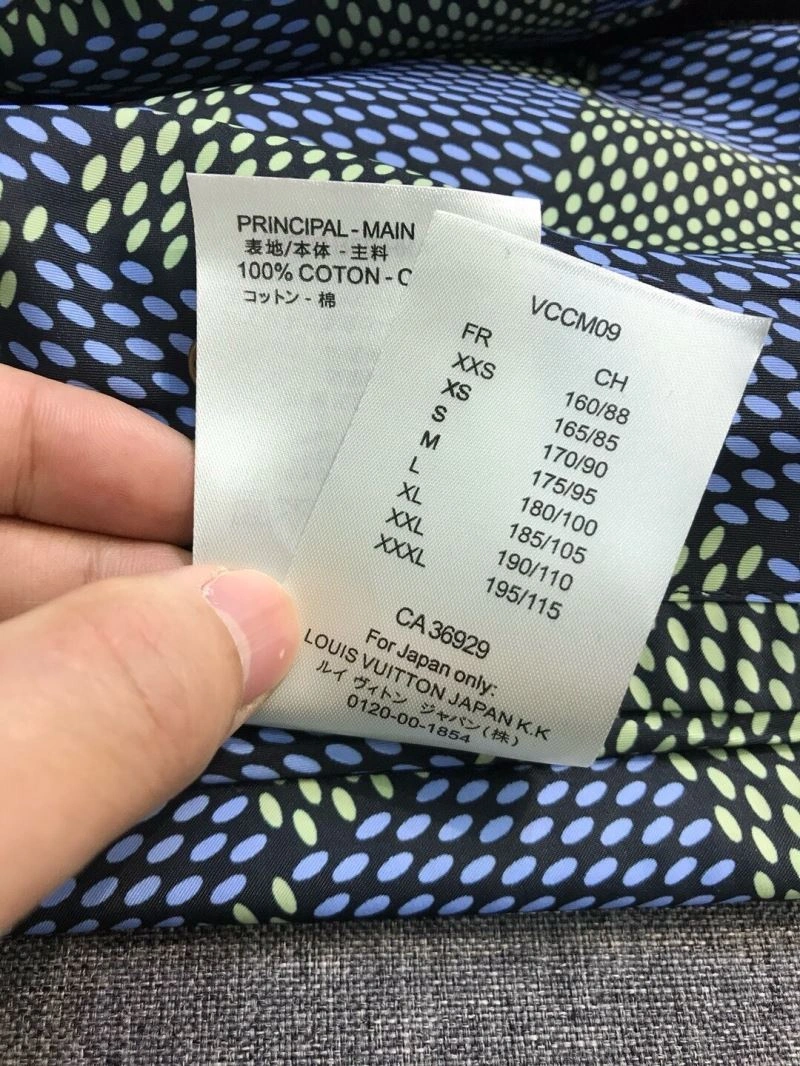 Low-cost Louis Vuitton Outwear