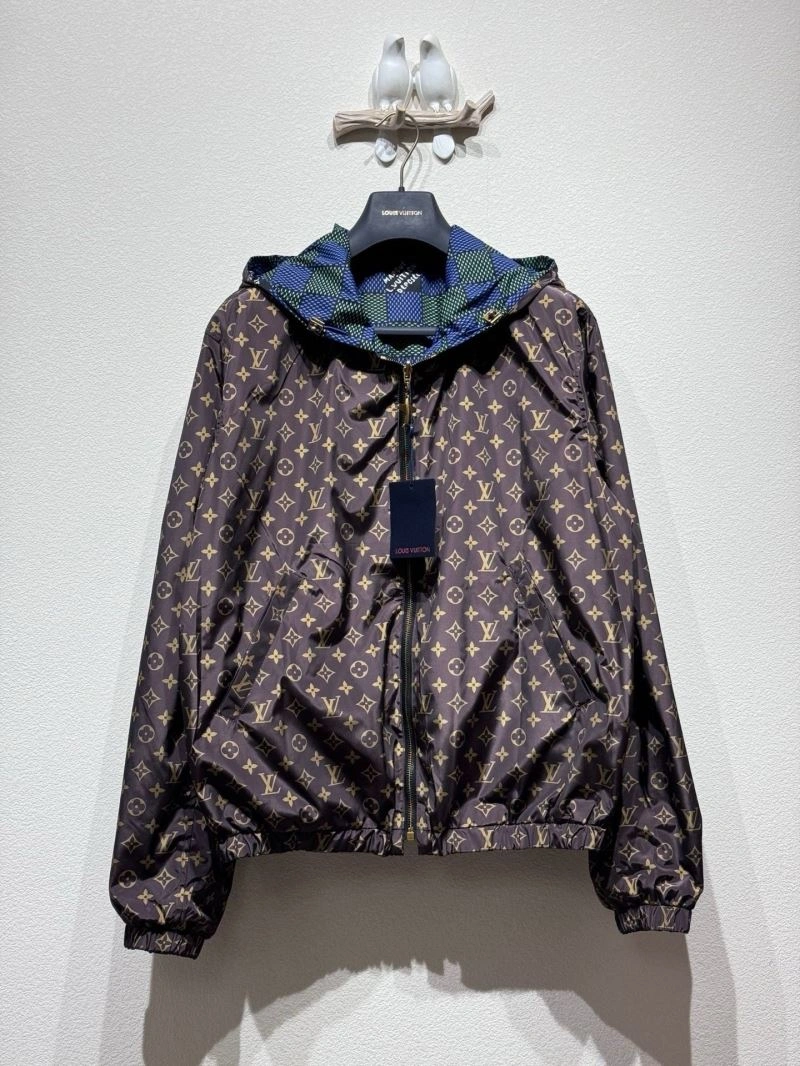 Official Louis Vuitton Outwear