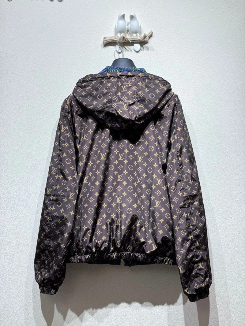 Official Louis Vuitton Outwear