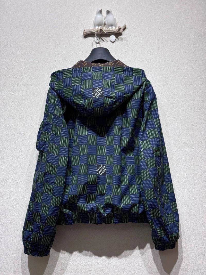 Official Louis Vuitton Outwear