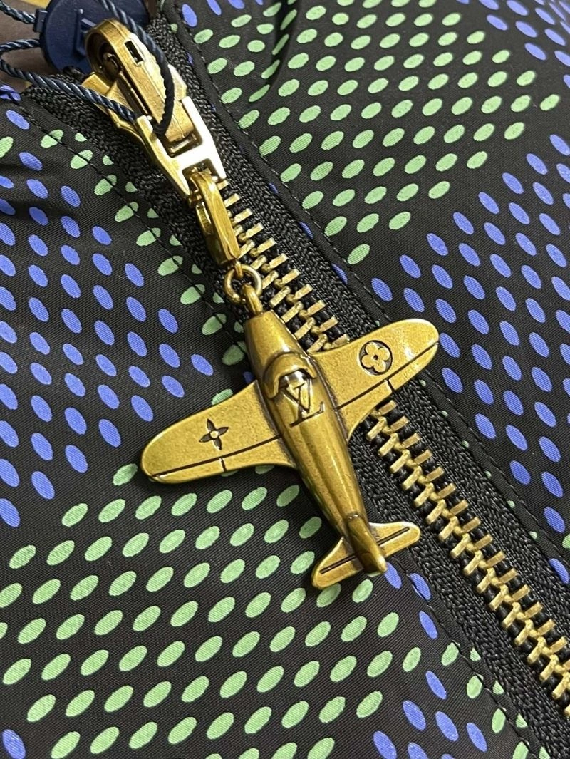 Real Louis Vuitton Outwear