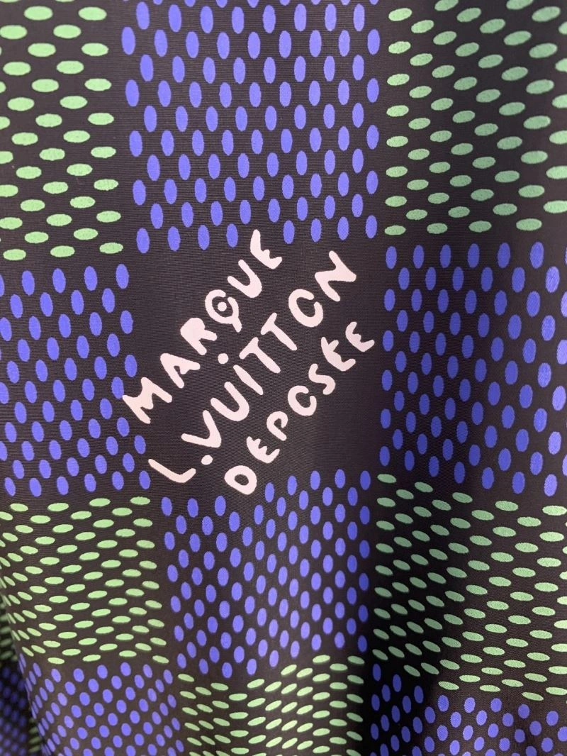 Low-cost Louis Vuitton Outwear