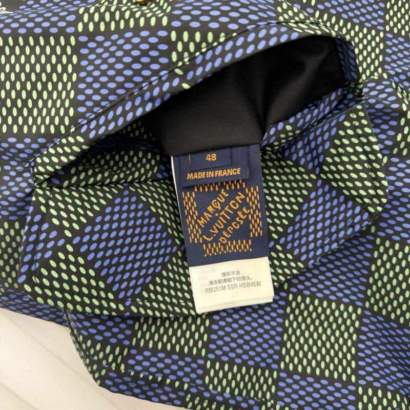 Top match Louis Vuitton Outwear