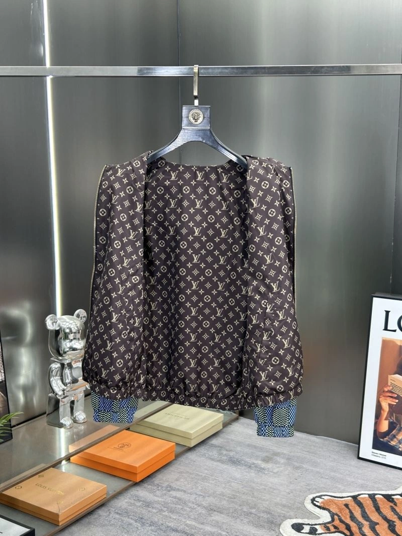 Precise copy Louis Vuitton Outwear
