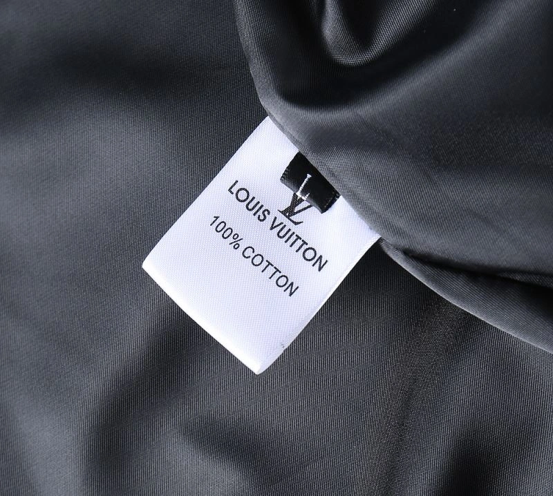 High accuracy Louis Vuitton Outwear