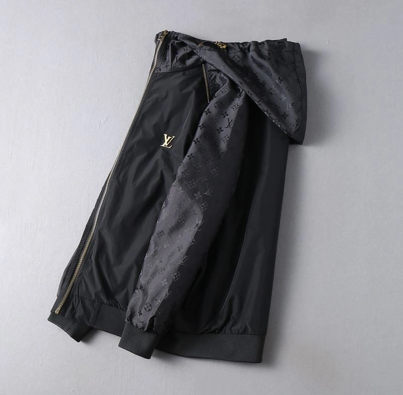 High accuracy Louis Vuitton Outwear