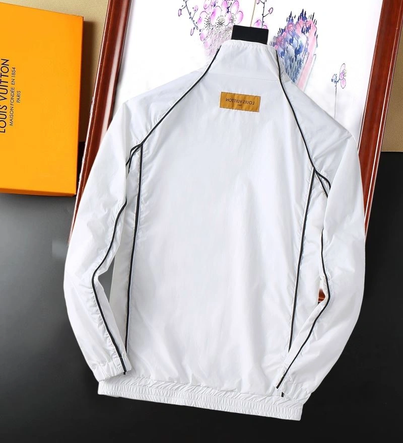 Top match Louis Vuitton Outwear