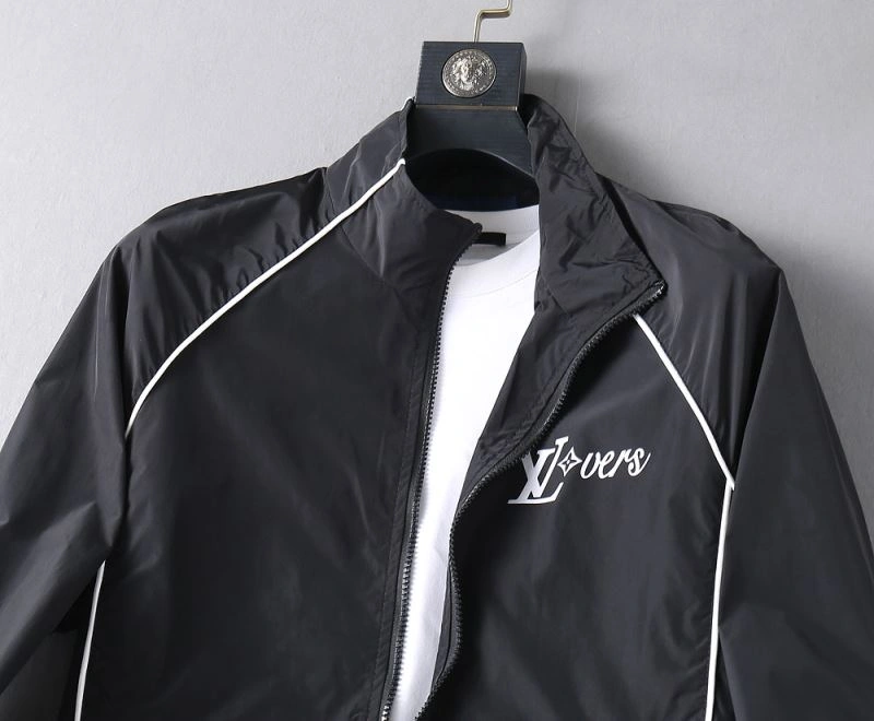 Top match Louis Vuitton Outwear