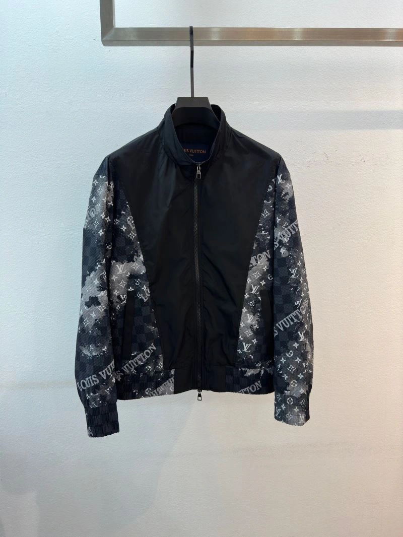 Louis Vuitton Outwear