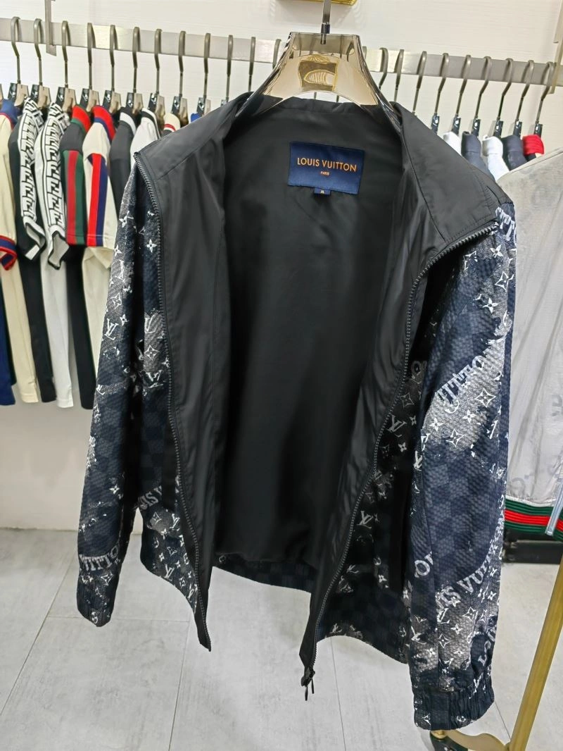 Original Louis Vuitton Outwear