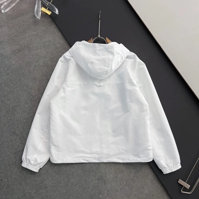 Bargain Louis Vuitton Outwear