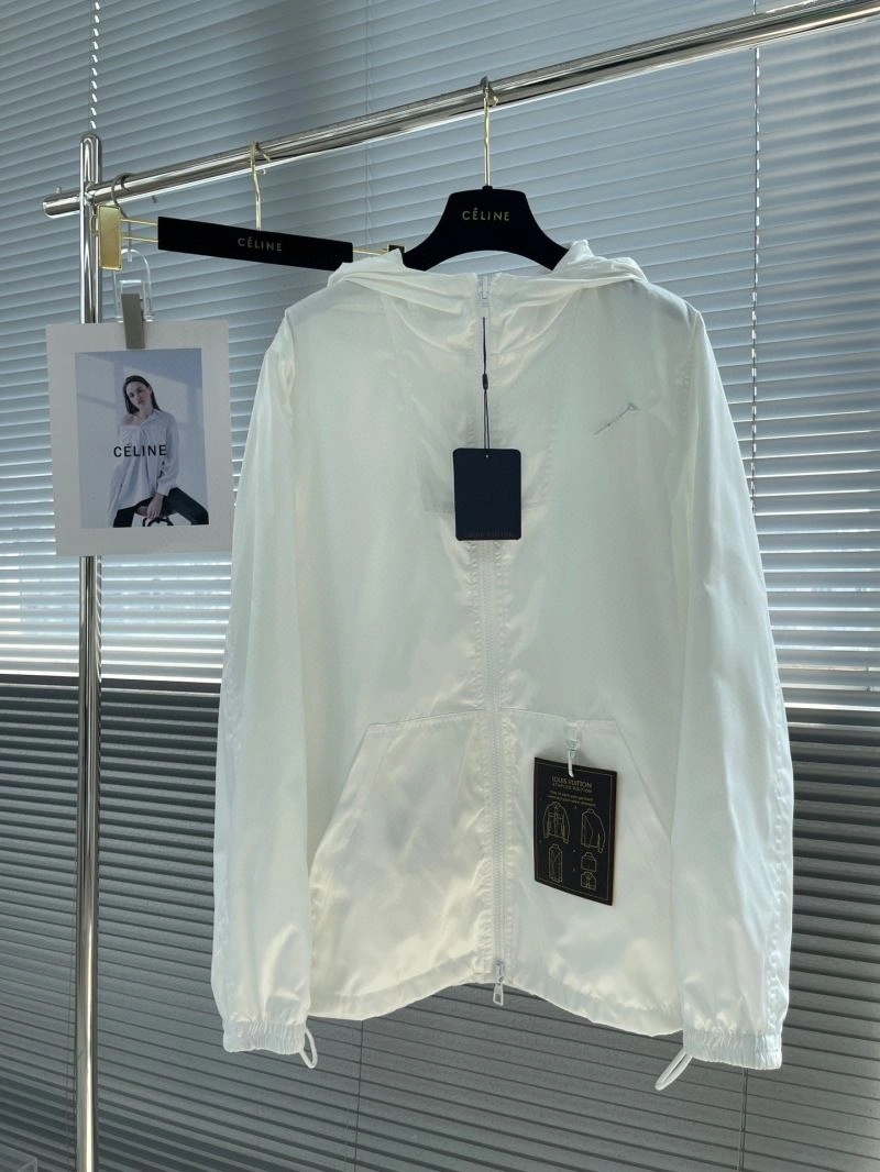 Top match Louis Vuitton Outwear