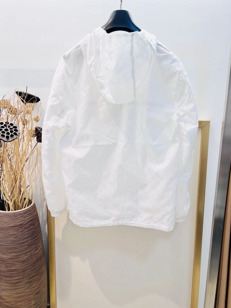 Real Louis Vuitton Outwear