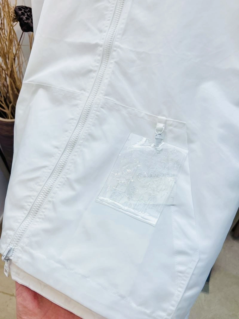 Real Louis Vuitton Outwear
