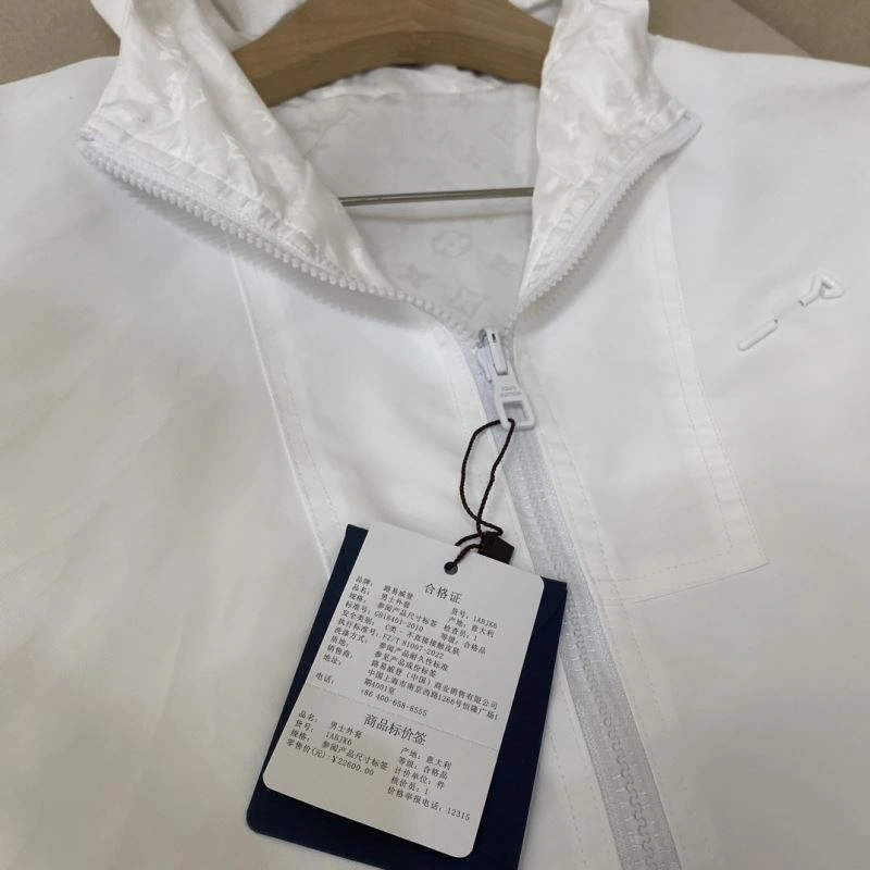 Legit Louis Vuitton Outwear