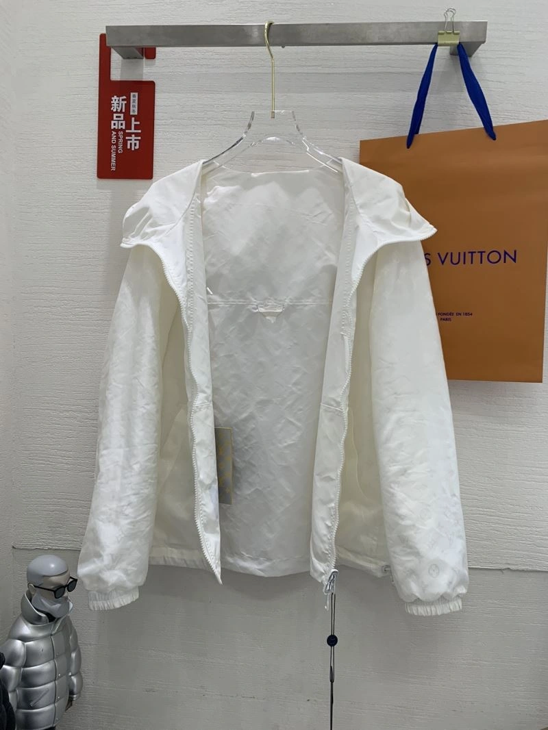 Factory-made Louis Vuitton Outwear