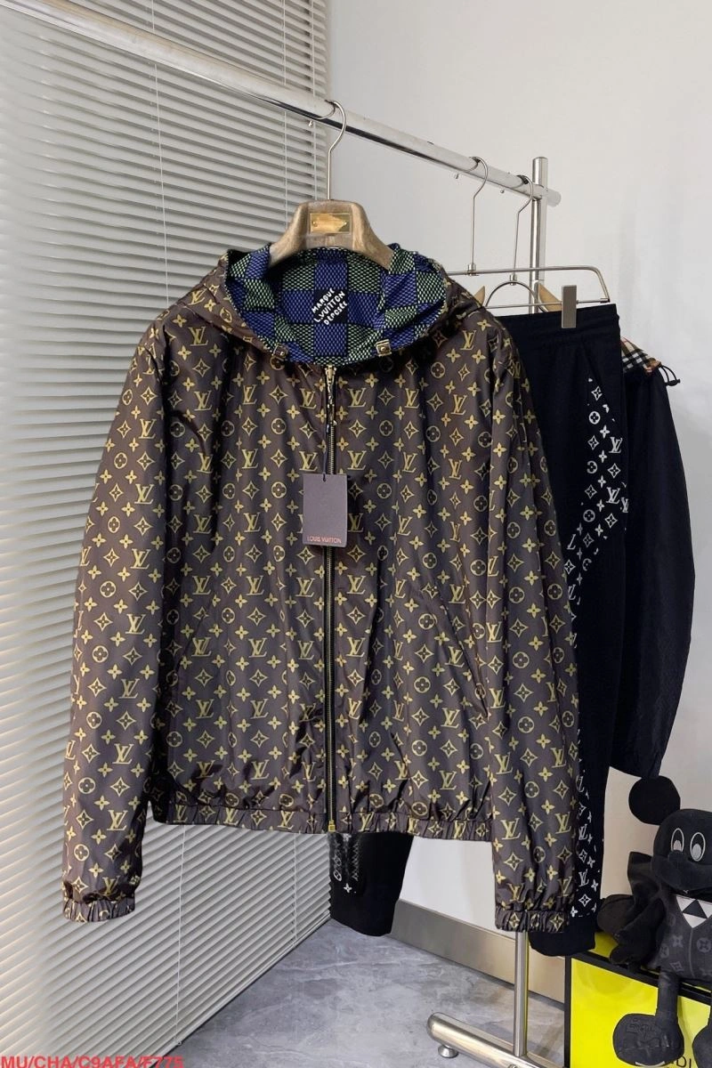 Low-cost Louis Vuitton Outwear