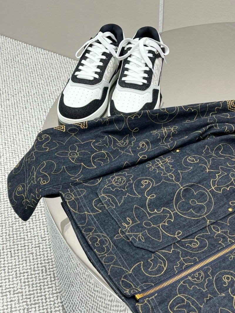 Real Louis Vuitton Outwear