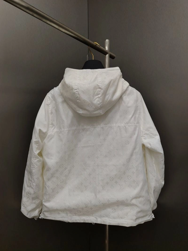 Real Louis Vuitton Outwear