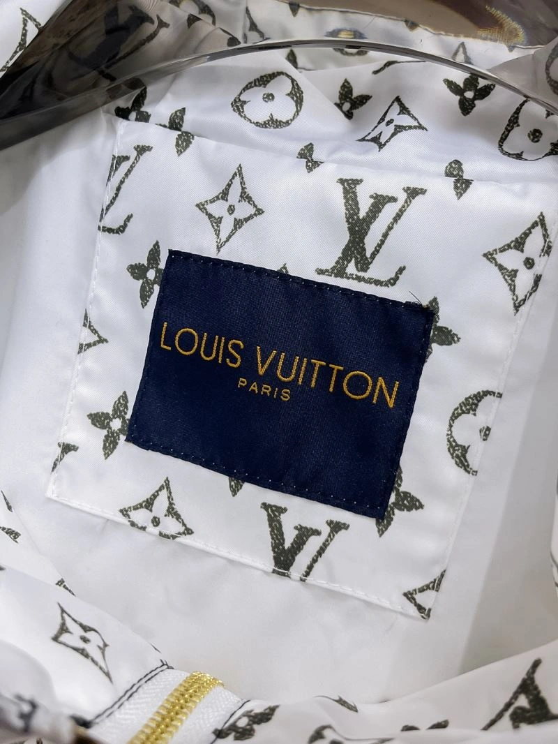 High accuracy Louis Vuitton Outwear