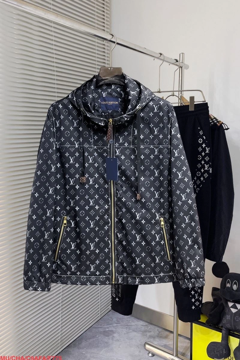 Louis Vuitton Outwear
