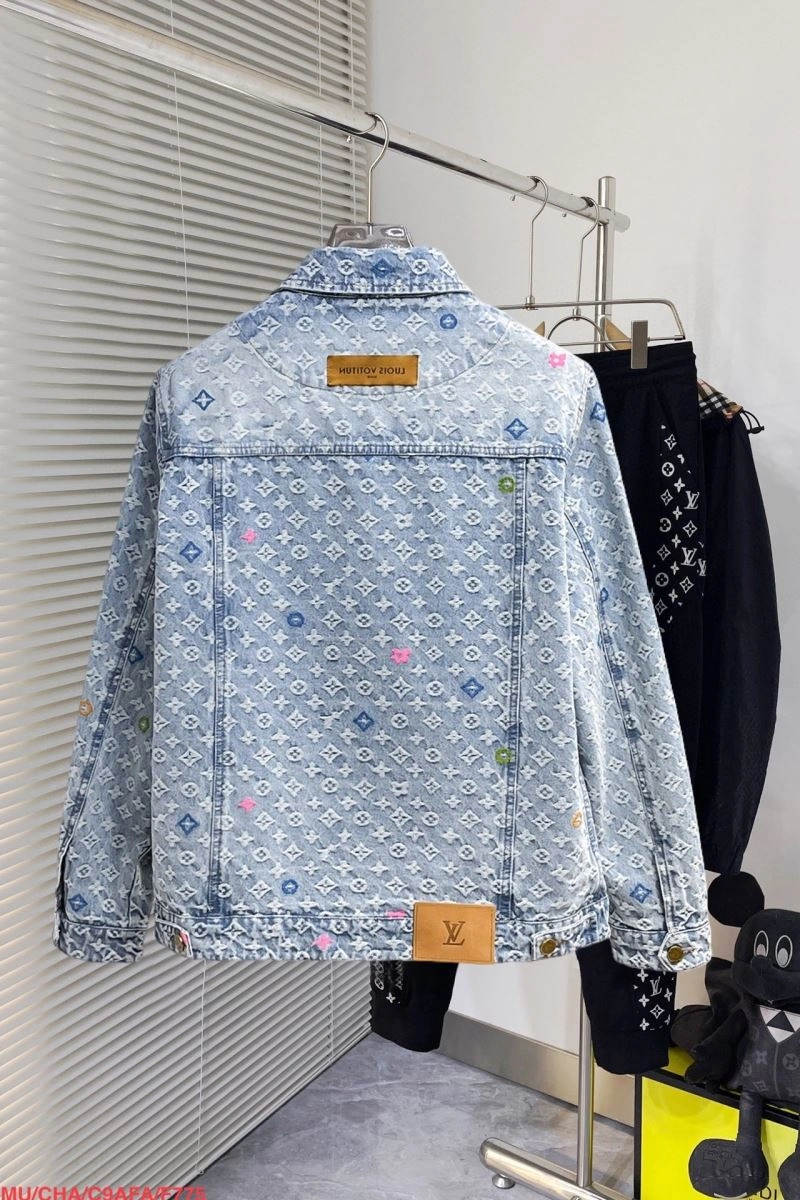 Low-cost Louis Vuitton Outwear
