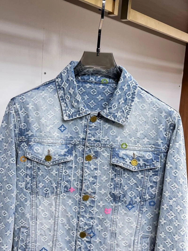 Low-cost Louis Vuitton Outwear
