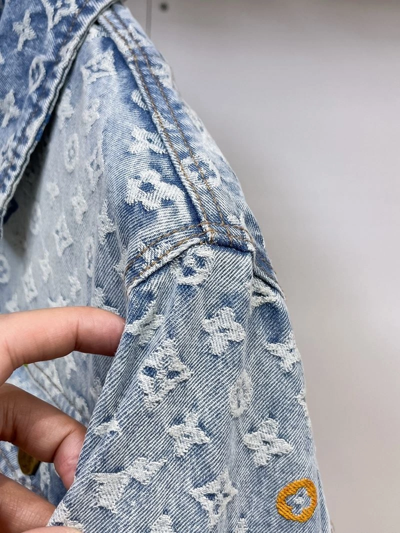 Low-cost Louis Vuitton Outwear