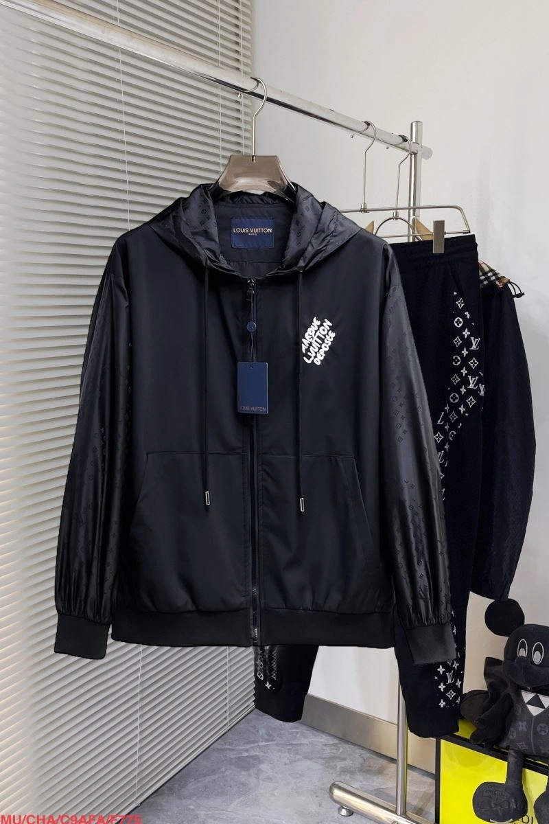 Louis Vuitton Outwear
