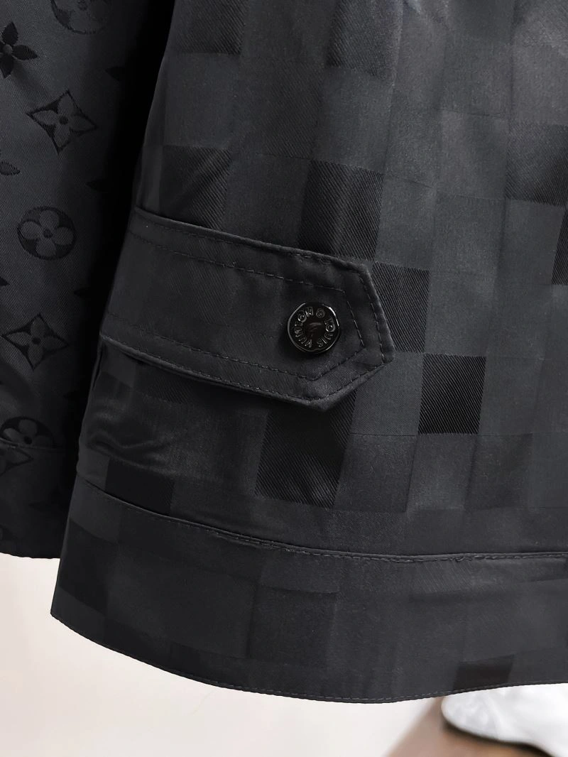 Real Louis Vuitton Outwear