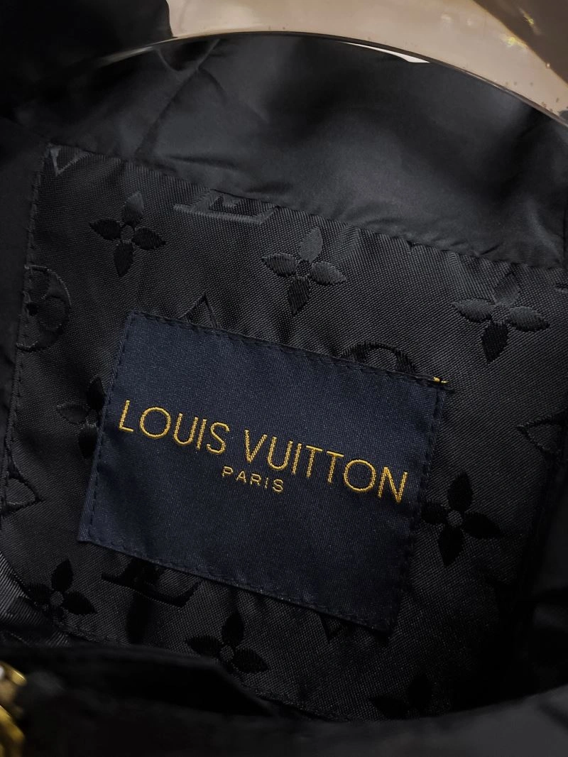 Real Louis Vuitton Outwear