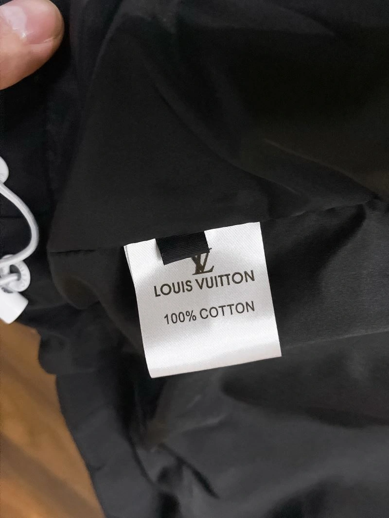 High fidelity Louis Vuitton Outwear