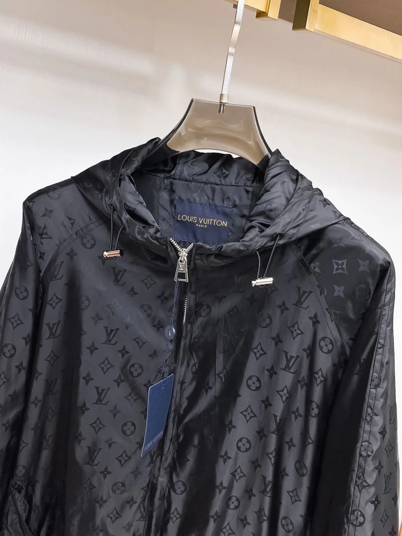 High fidelity Louis Vuitton Outwear