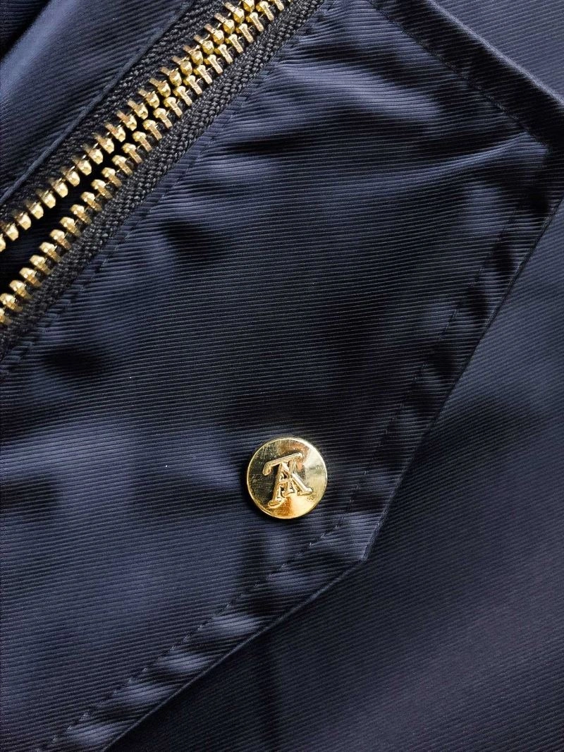 Official Louis Vuitton Outwear