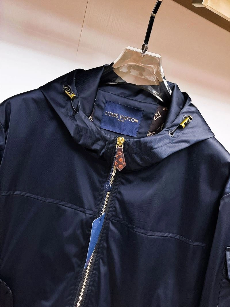 Official Louis Vuitton Outwear