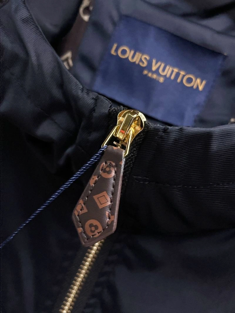 Official Louis Vuitton Outwear