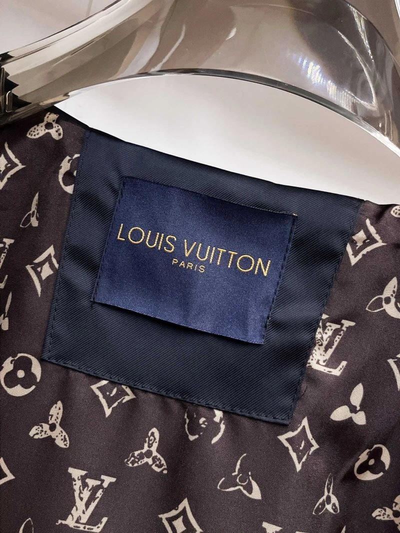 Official Louis Vuitton Outwear