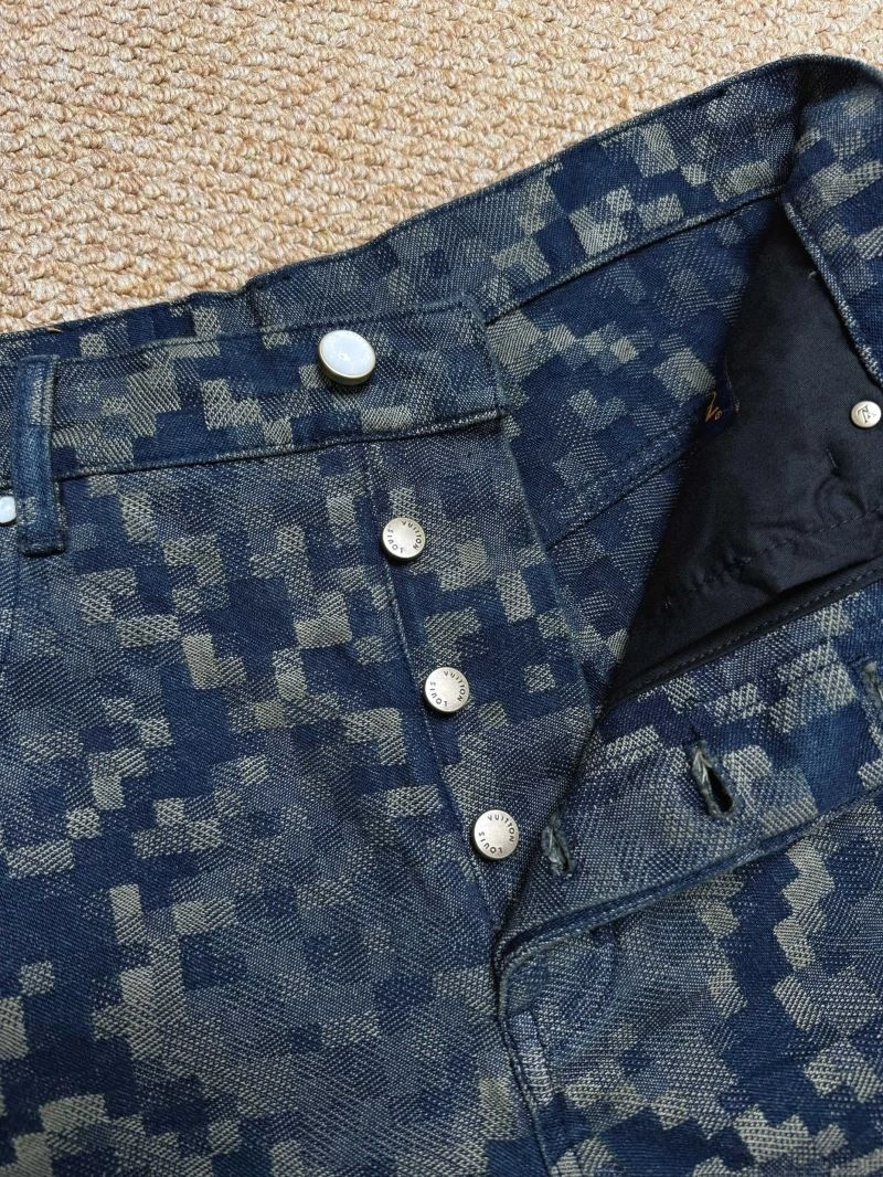 Legit Louis Vuitton Outwear