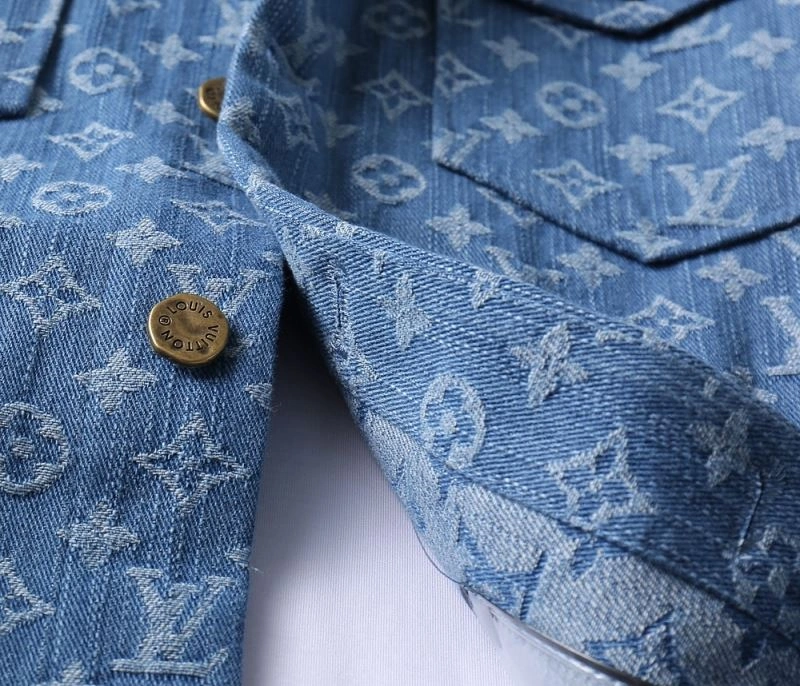 Low-cost Louis Vuitton Outwear