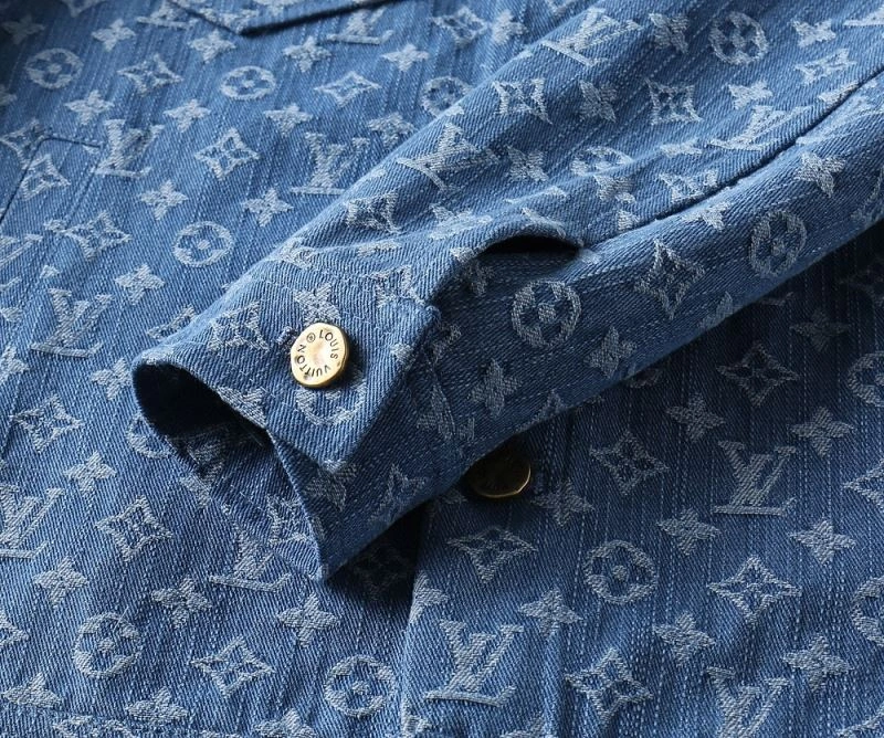 Low-cost Louis Vuitton Outwear