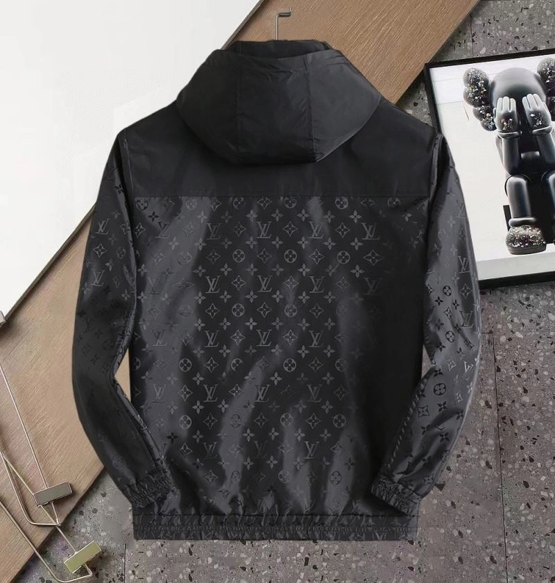 High accuracy Louis Vuitton Outwear