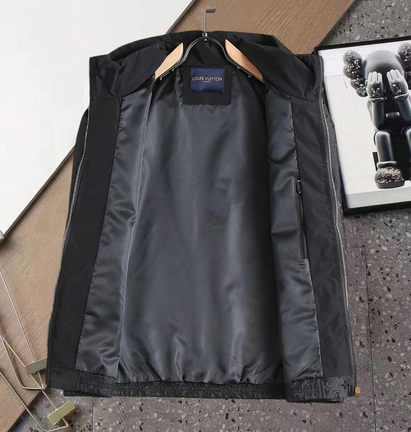 High accuracy Louis Vuitton Outwear