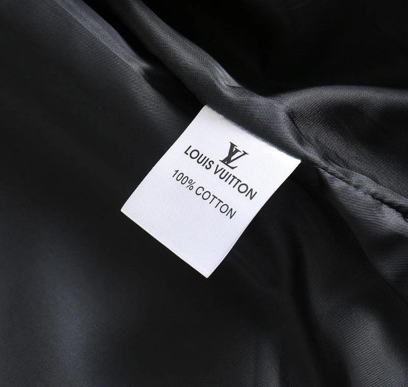 High accuracy Louis Vuitton Outwear